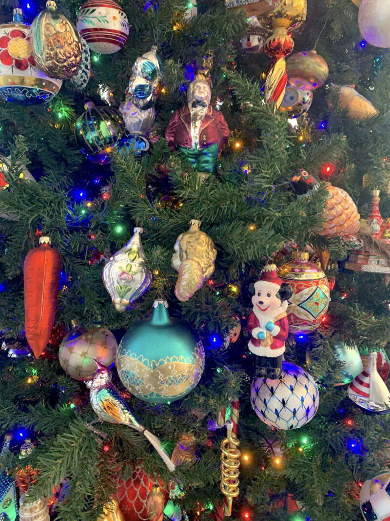 RAM Holiday Tree 2024 - Racine Art Museum