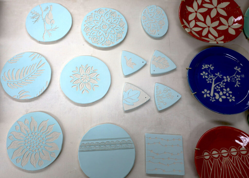 Sgraffito Clay Plates Workshop - Racine Art Museum
