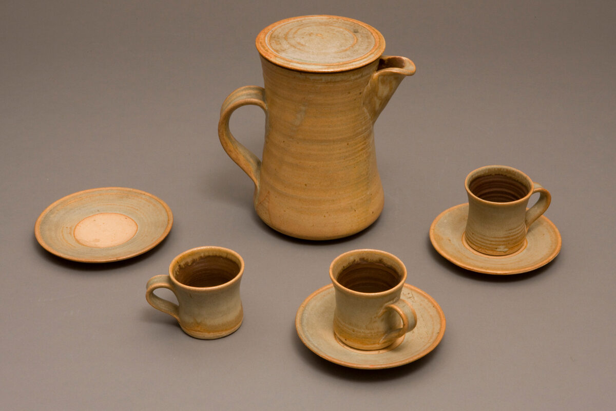 A Chosen Path: The Ceramic Art of Karen Karnes - Racine Art Museum